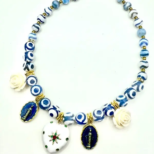 ACHALA HANDCRAFTED Blue / White Greek Blue Agate Necklace