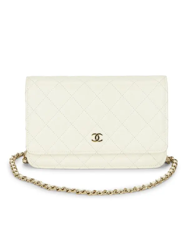 FWRD RENEW Chanel Caviar Classic Wallet On Chain - White