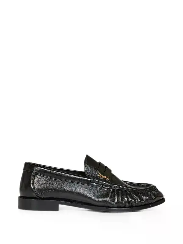 Saint Laurent Le Loafer Supple In Shiny Leather