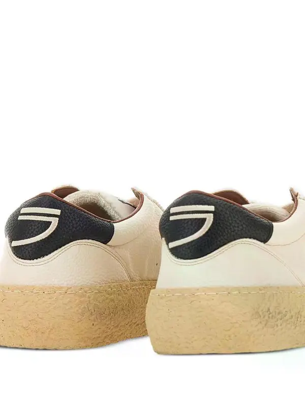 PURAAI Vintage Grained Leather Sneakers