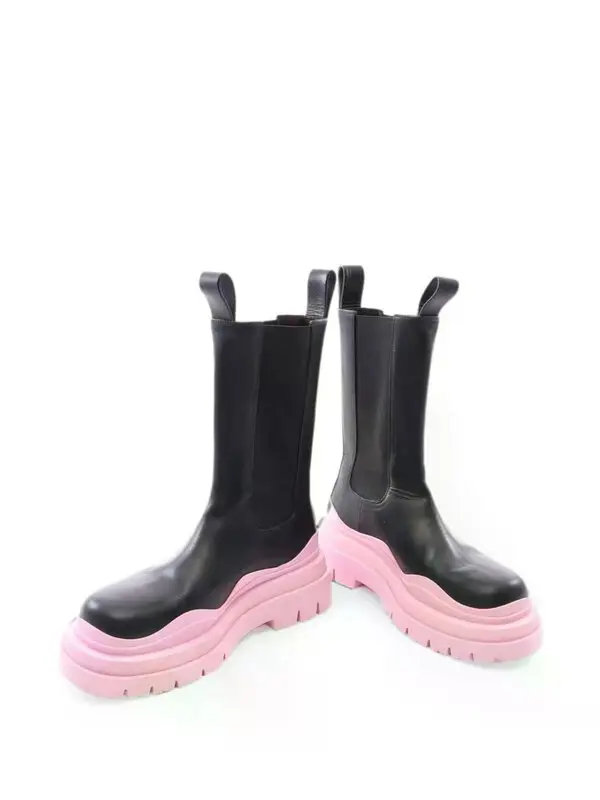 Bottega Veneta Leather Chelsea Boots