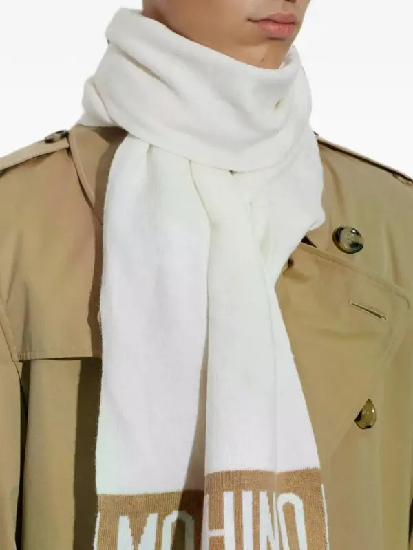 Moschino Logo-intarsia Scarf