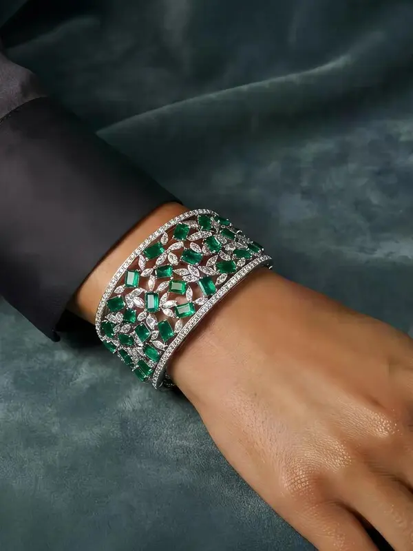 HYT JEWELRY Embellishment Diamonf Bangle