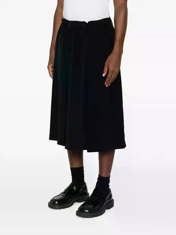 Yohji Yamamoto Pleated Wide-leg Shorts