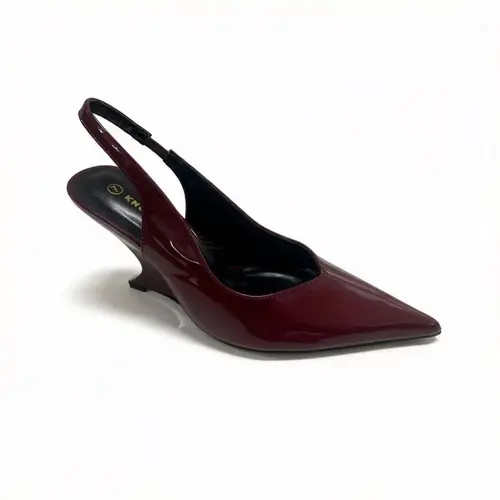 KNEETOES Moonelle Wedges - Maroon