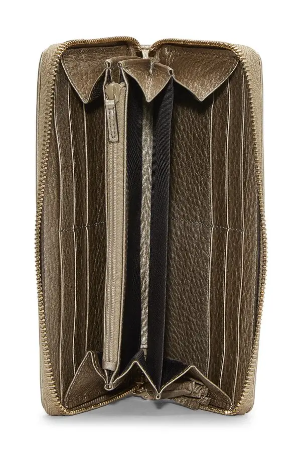 Gucci Soho Zip Around Wallet