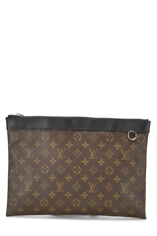 LOUIS VUITTON Monogram Macassar Pochette Discovery