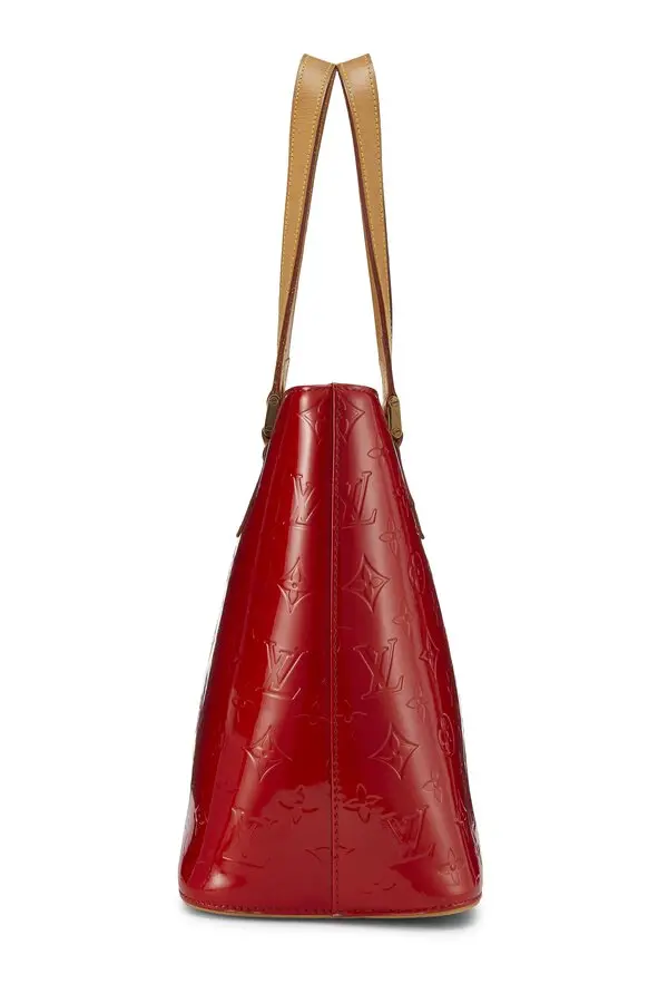 LOUIS VUITTON Cerise Monogram Vernis Houston