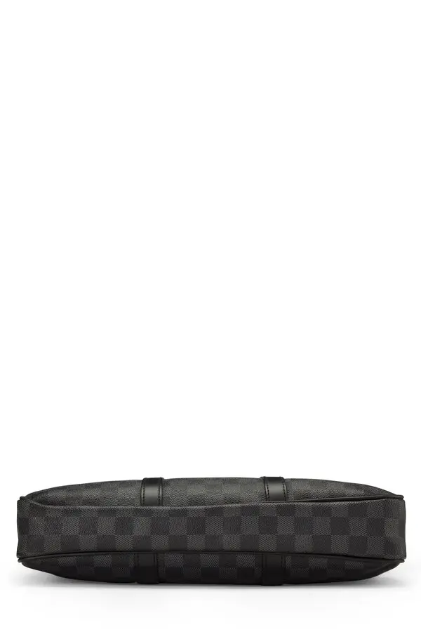 LOUIS VUITTON Damier Graphite Porte Documents Voyage
