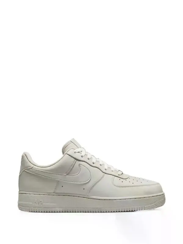 Nike Air Force 1 '07 Shoes