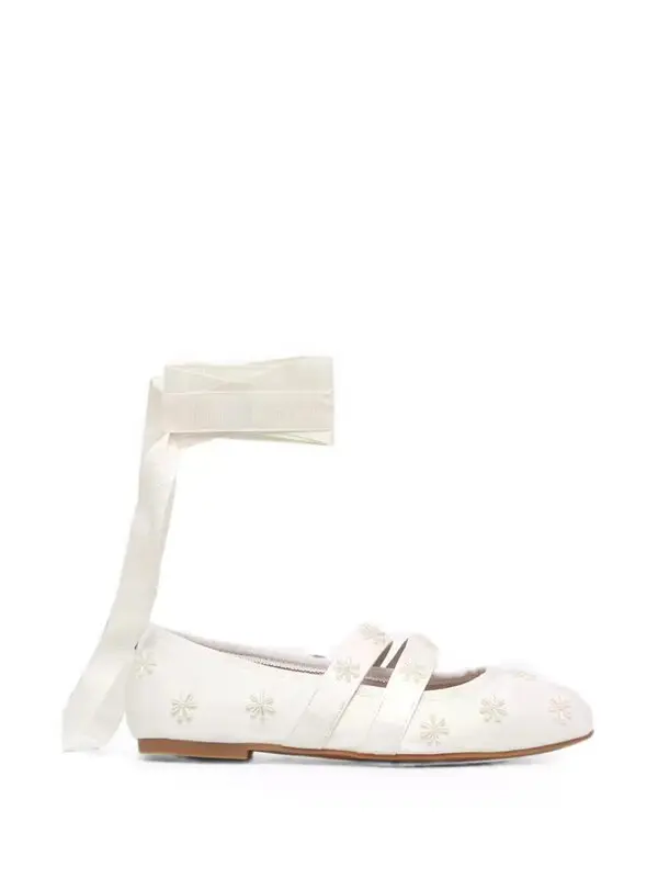BUFFALO Lace-up Ballet Flats