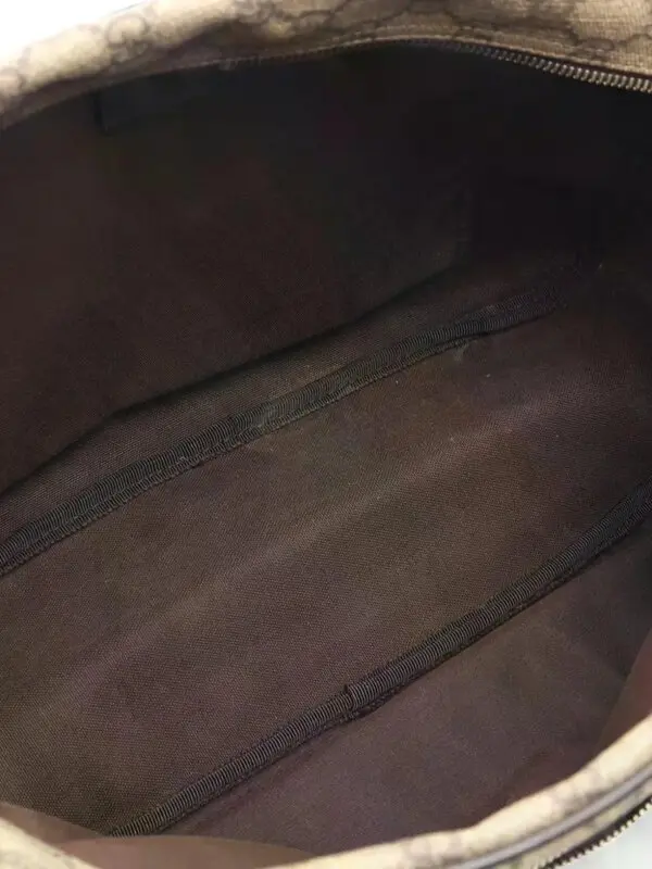 Gucci Gg Supreme Monogram Shoulder Bag