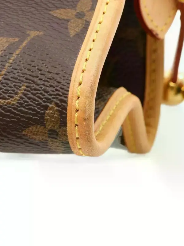 LOUIS VUITTON 2005 Popincourt Monogram Handbag