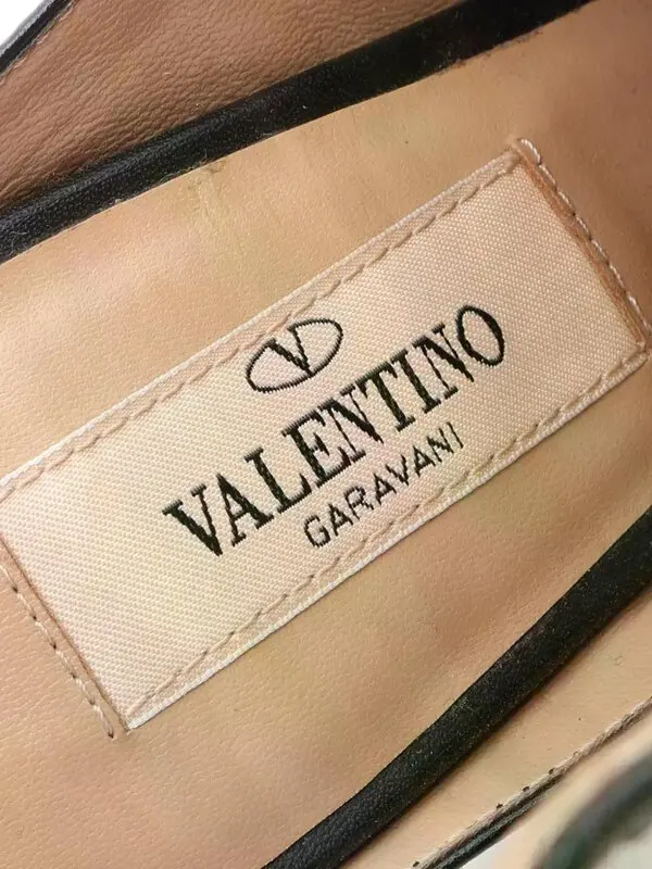Valentino Garavani Rockstud Pointed-toe Ankle Boots