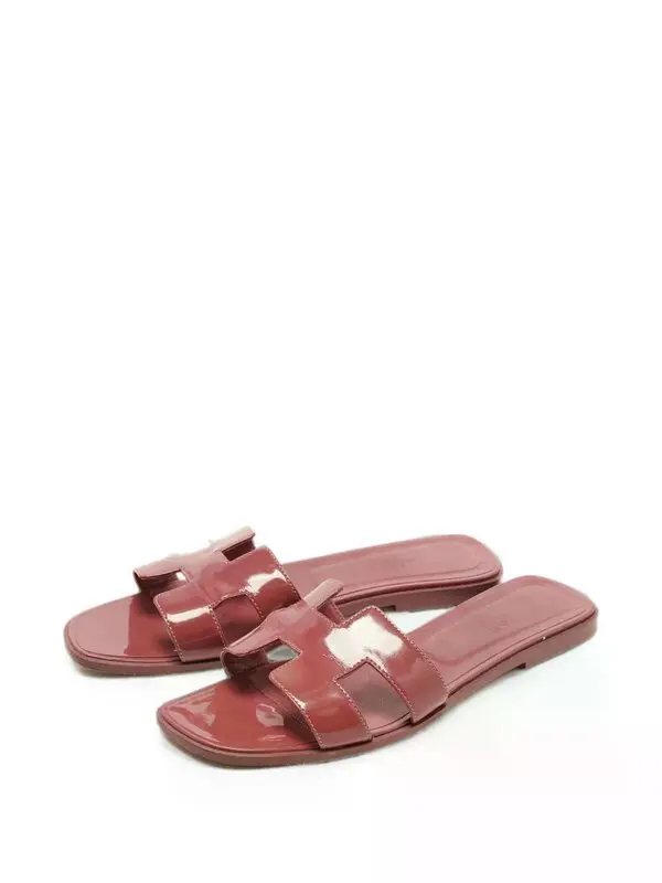 Hermès Oran H-cut Flat Sandals
