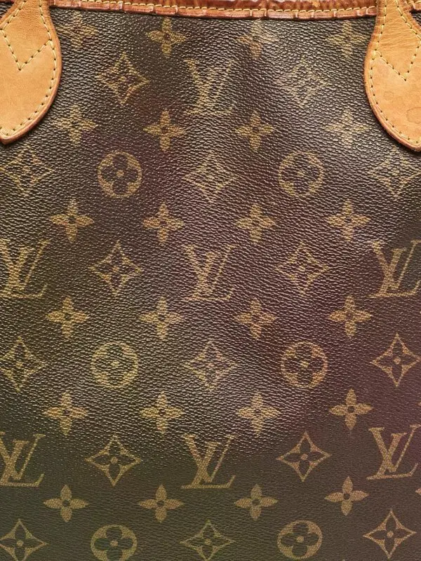 LOUIS VUITTON 1065779