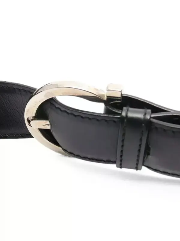 FERRAGAMO 2010s Gancini-buckle Leather Shoulder Bag