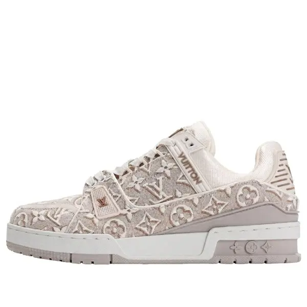 LOUIS VUITTON Trainer Sneaker