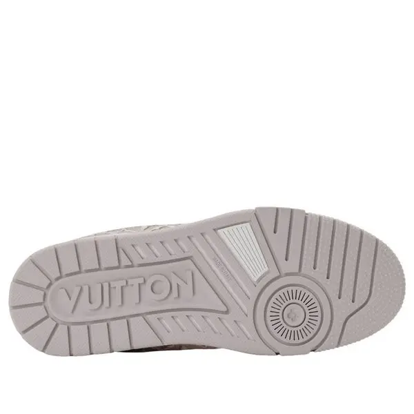 LOUIS VUITTON Trainer Sneaker