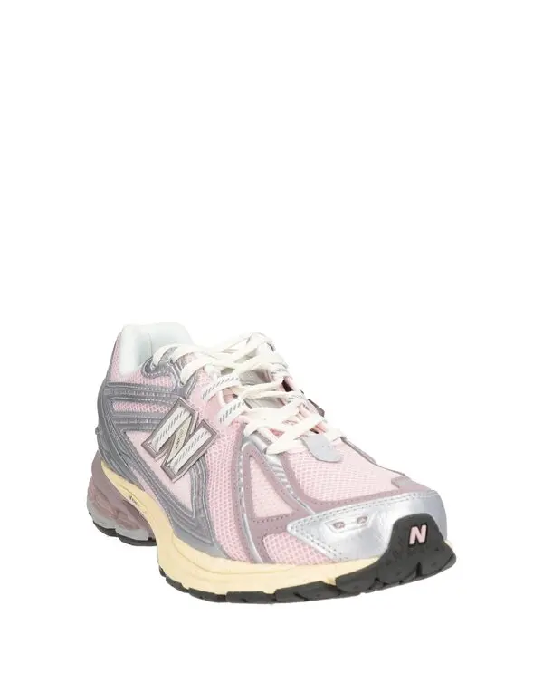 NEW BALANCE 1906 Sneakers - Pink