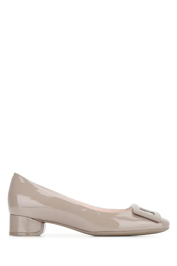 ROGER VIVIER Buckled Round Toe Pumps
