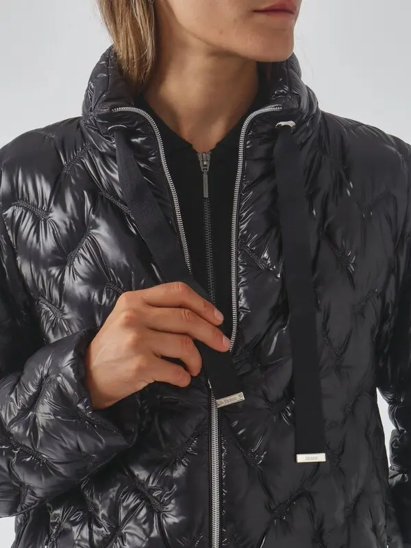 Herno Slim Fit Long Quilted Nylon Puffer Coat With High Neck And Zip - Black