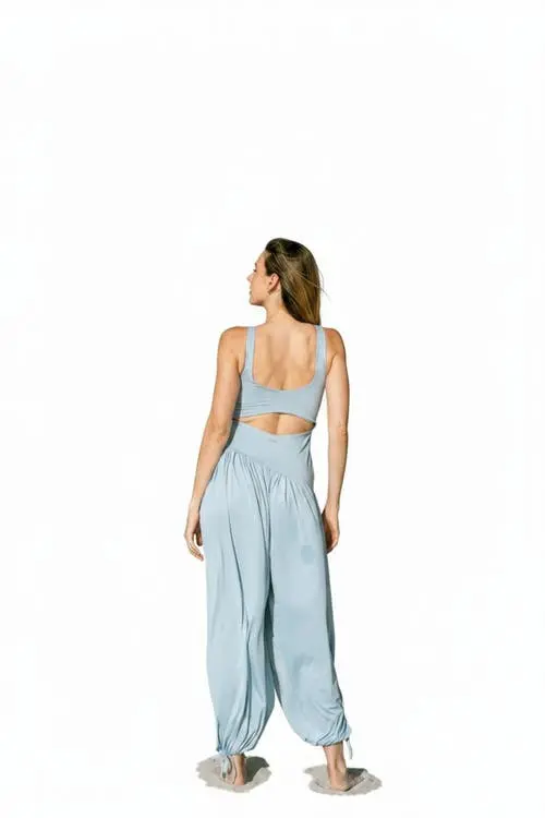 TRISKEL Presence Versatile Flow Jumpsuit