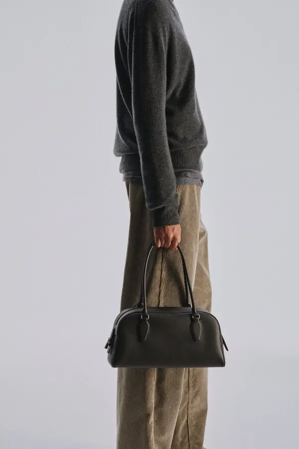THE ROW E/w India Bag - Walnut Shadow