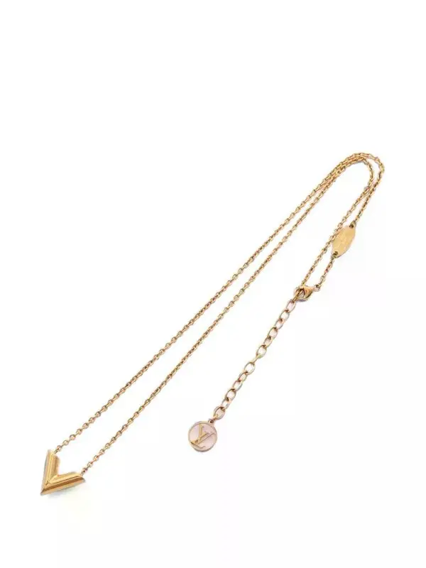 LOUIS VUITTON 2020 Essential V Necklace