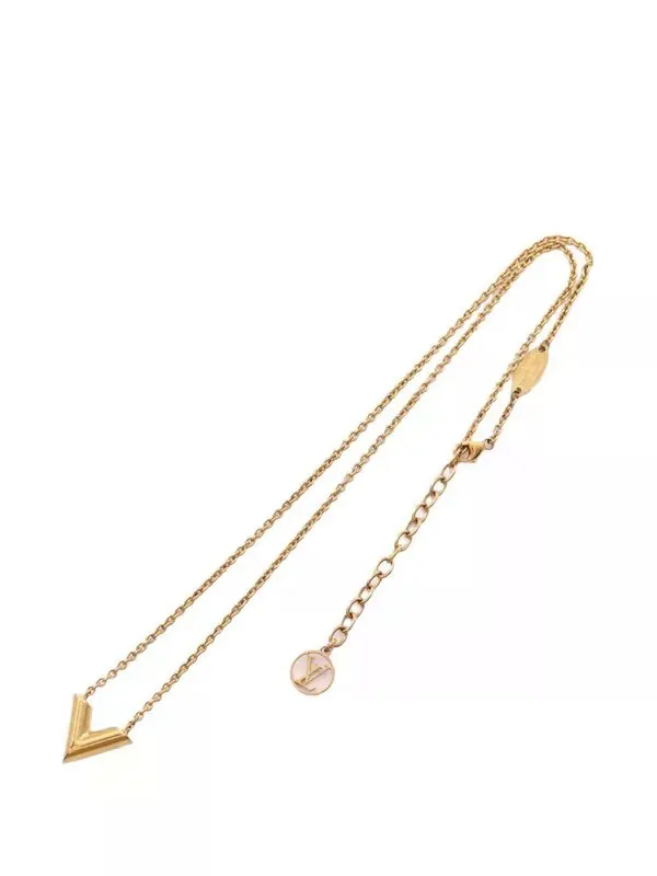 LOUIS VUITTON Essential V Necklace - Gold