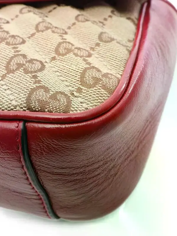 Gucci Small Gg Marmont Shoulder Bag