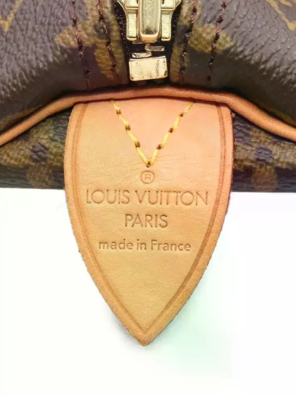 LOUIS VUITTON 2001 30 Monogram Speedy Tote Bag