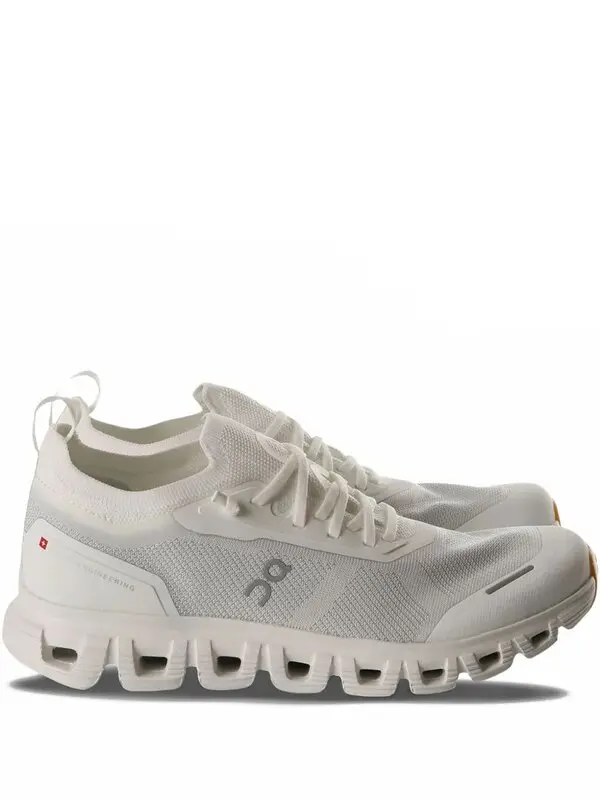 On Cloud 6 Versa Sneakers