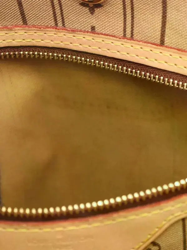 LOUIS VUITTON 2008 Mm Monogram Canvas Neverfull Tote Bag