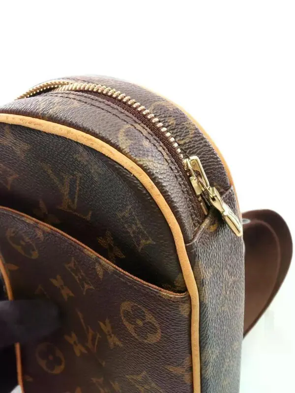 LOUIS VUITTON 2004 Pochette Ganju Monogram Canvas Crossbody Bag