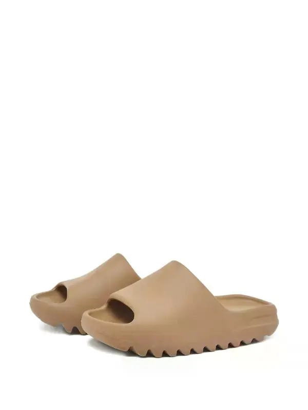 ADIDAS X YEEZY Earth Brown Slides