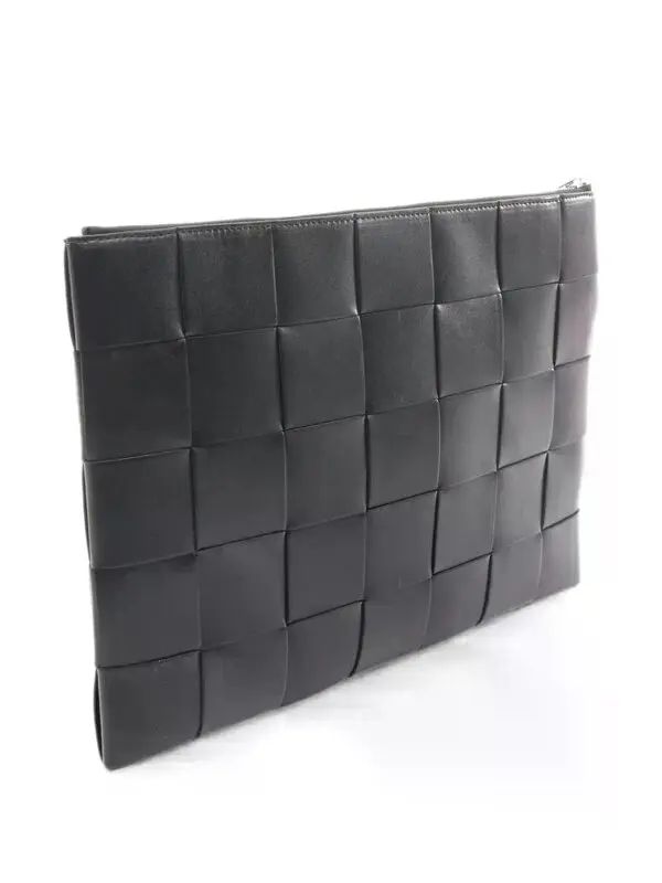 Bottega Veneta 2020s Maxi Intrecciato Clutch Bag