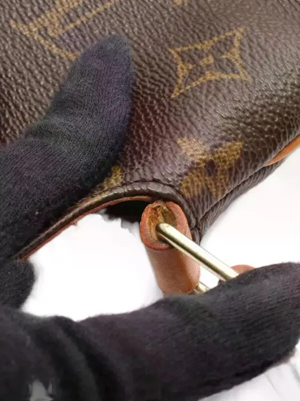 LOUIS VUITTON 1999 Musette Salsa Monogram Cross Body Bag