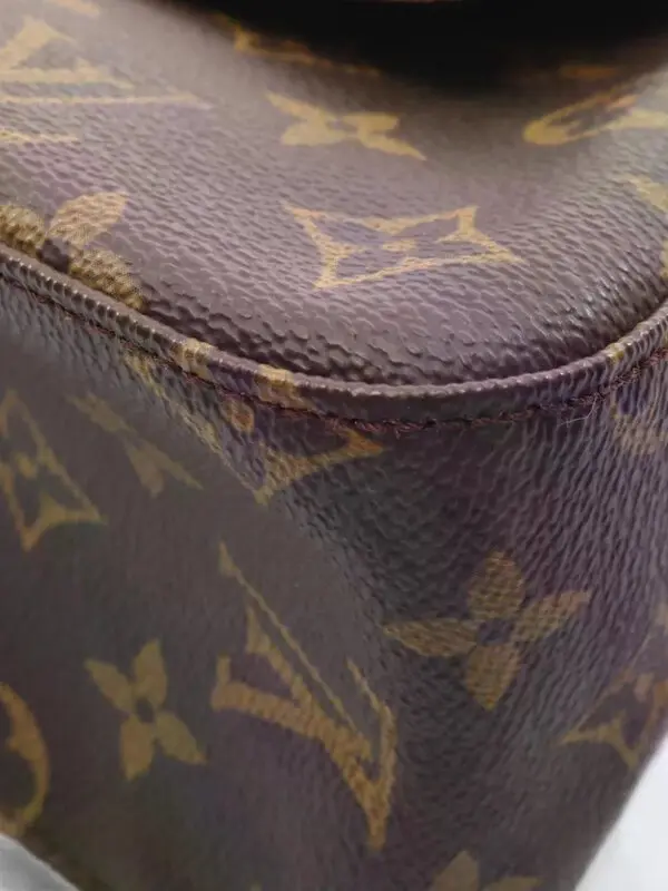 LOUIS VUITTON 2002 Looping Monogram Tote Bag
