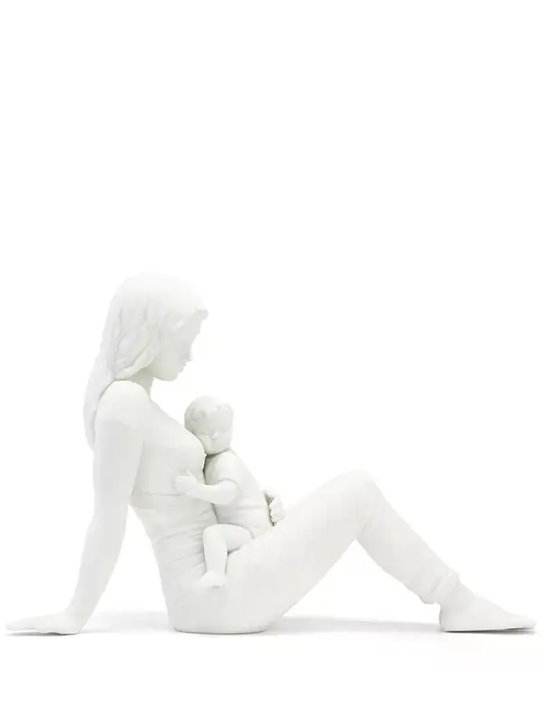 LLADRO A Mother's Love Sculpture