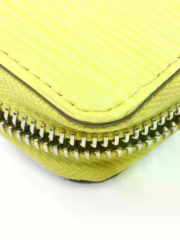 LOUIS VUITTON 2020 Epi Zippy Wallet