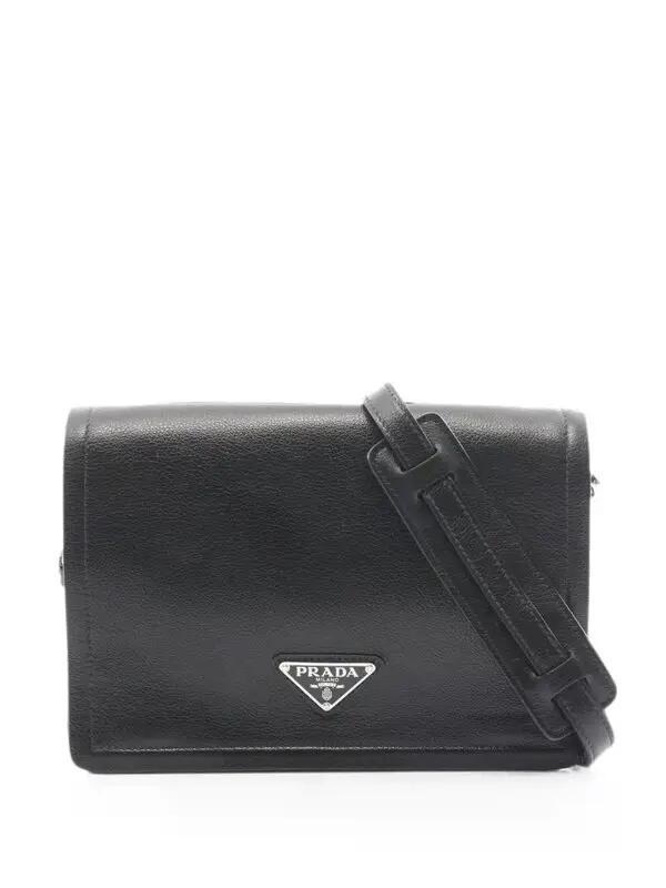 Prada 2010s Logo-plaque Shoulder Bag - Black