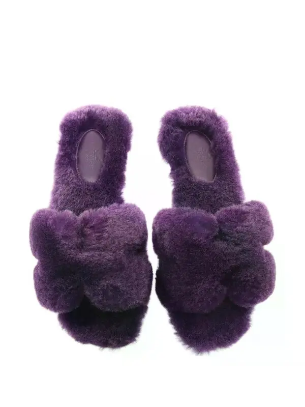 Hermès Oran Sheepskin Slides - Purple