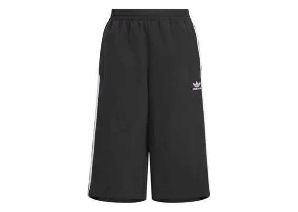 Adidas Carpi Shorts With Contrast Piping