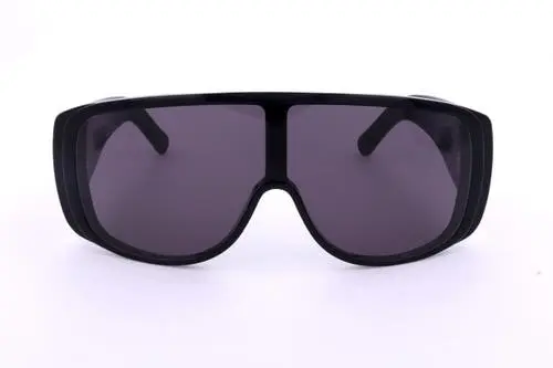 MAISON MARGIELA Mask Sunglasses - Black