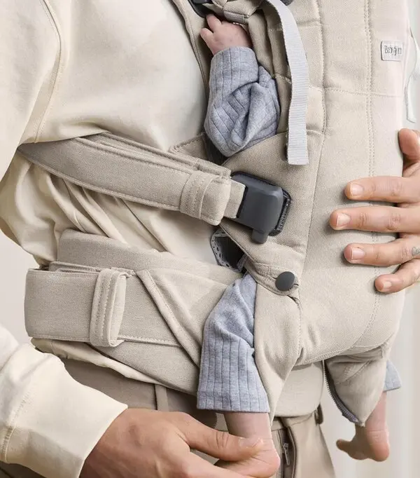 BABYBJÖRN Harmony Baby Carrier