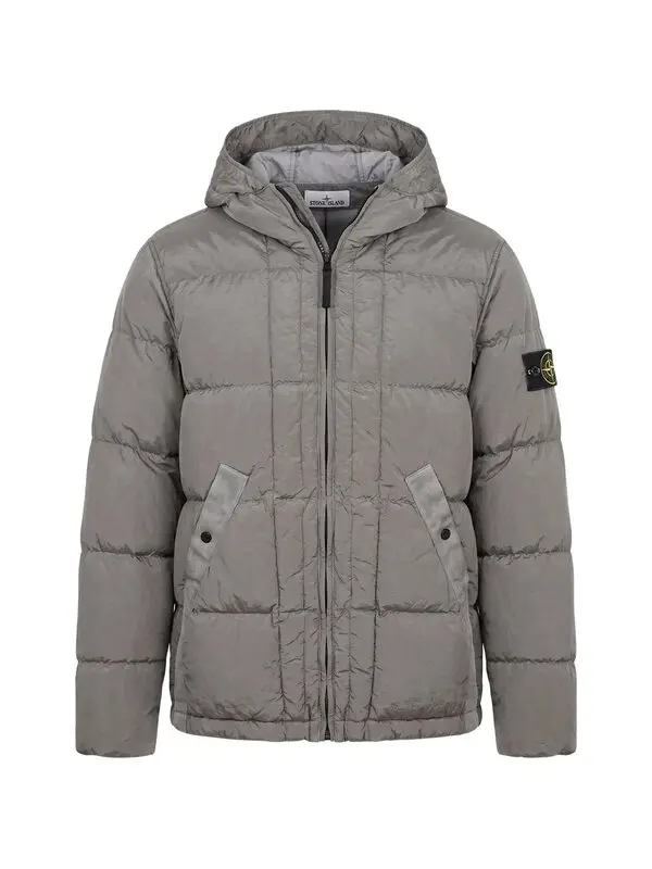 Stone Island Hooded Zip-up Down Jacket With Stone Badge - Verde