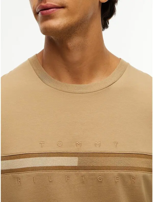 Tommy Hilfiger Tonal Flag Logo T-shirt