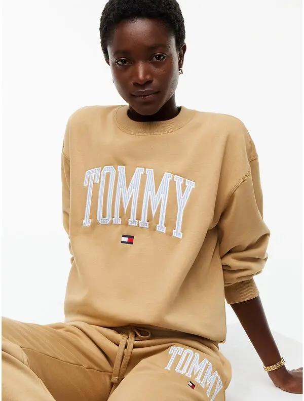 Tommy Hilfiger Varsity Logo Crewneck Sweatshirt