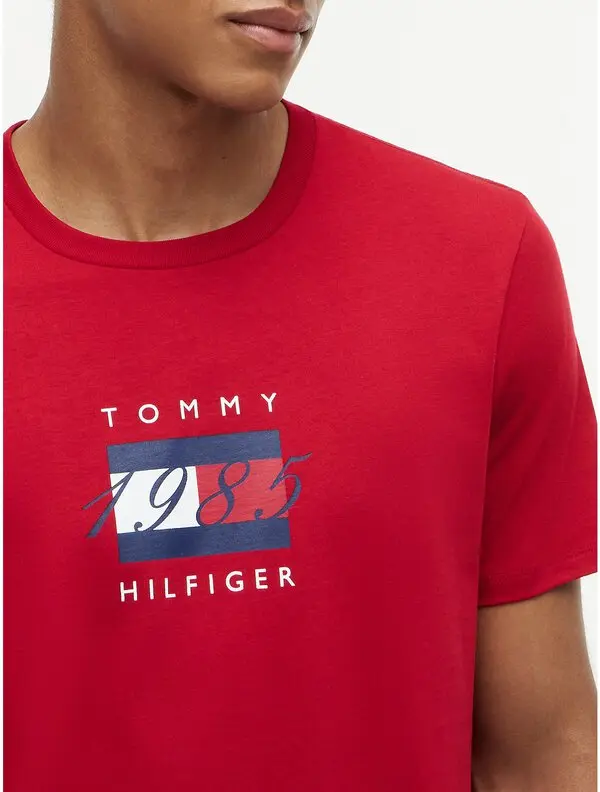Tommy Hilfiger 1985 Flag Logo T-shirt - Medium Red